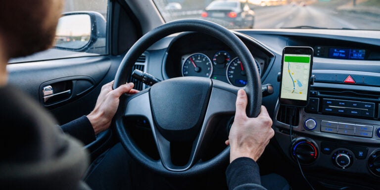 How To Install Car Trackers in 3 Steps